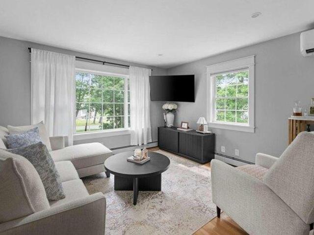 house with 3 bedroom, York ME ES104870265