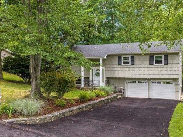house with 3 bedroom, Yorktown Heights NY DS103619953