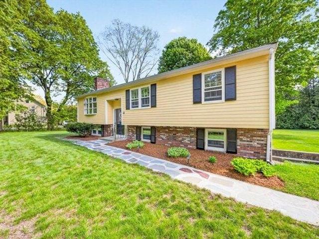 house with 3 bedroom, Acton MA ES103163171