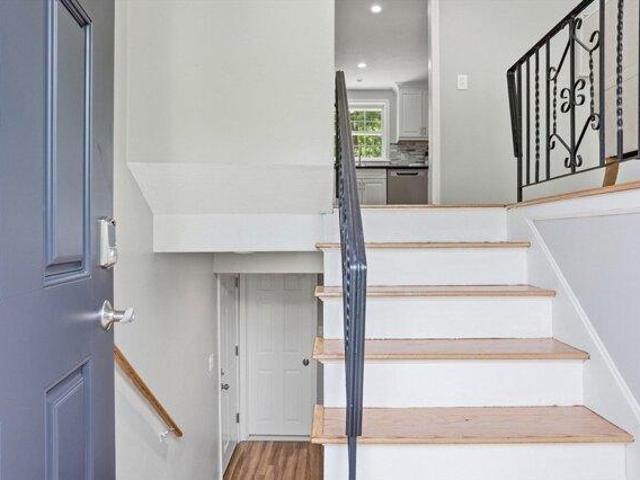 house with 3 bedroom, Acton MA ES103888414