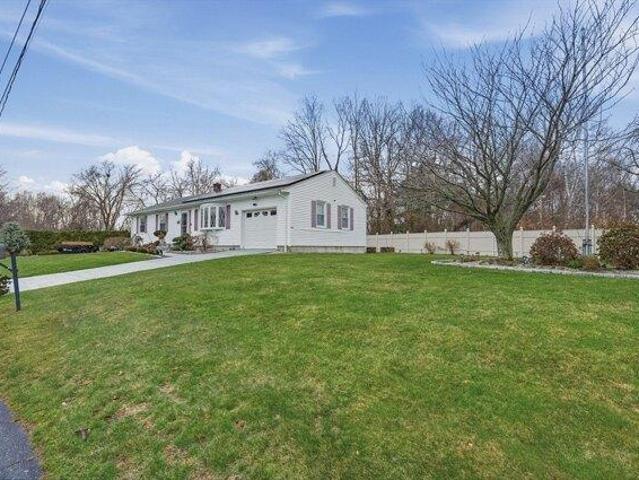 house with 3 bedroom, Acushnet MA DLS102670291