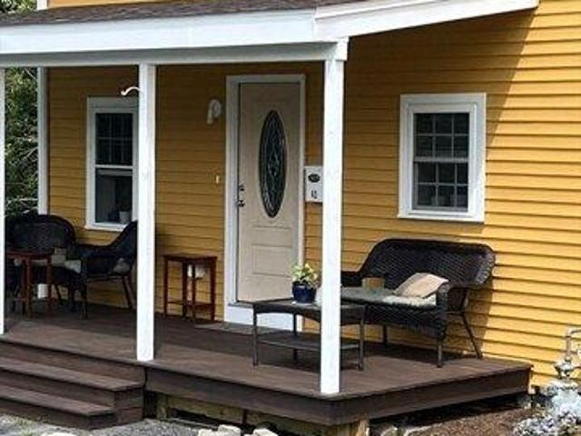 house with 3 bedroom, Acushnet MA DS102591713