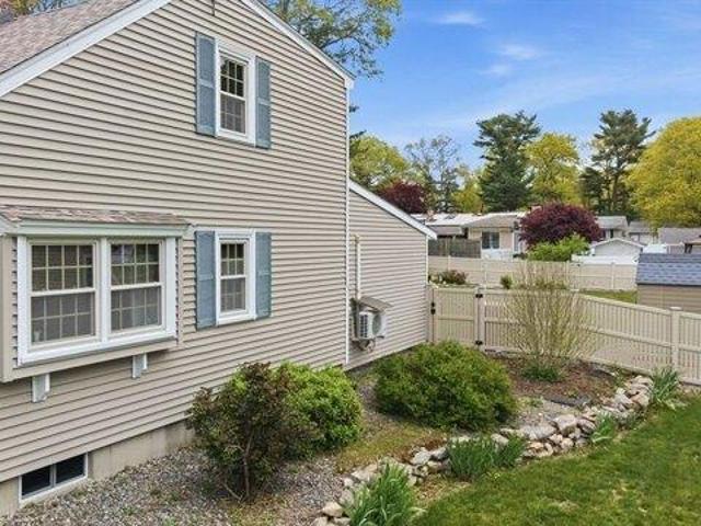 house with 3 bedroom, Acushnet MA DS103187386