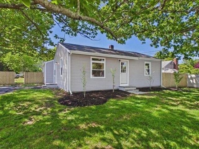 house with 3 bedroom, Acushnet MA DS103662543