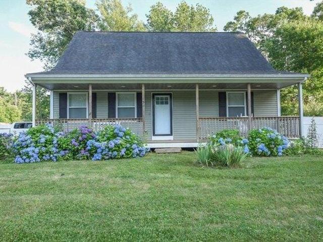 house with 3 bedroom, Acushnet MA DS104410990