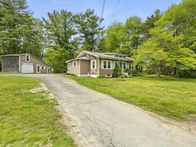 house with 3 bedroom, Acushnet MA ES103037158