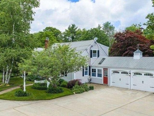 house with 3 bedroom, Acushnet MA ES103930793