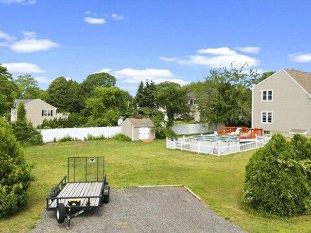 house with 3 bedroom, Acushnet MA ES104152745