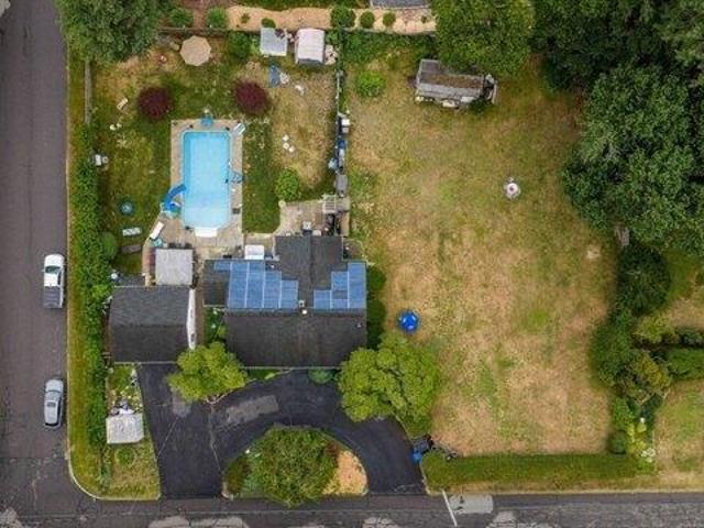 house with 3 bedroom, Acushnet MA ES104332747