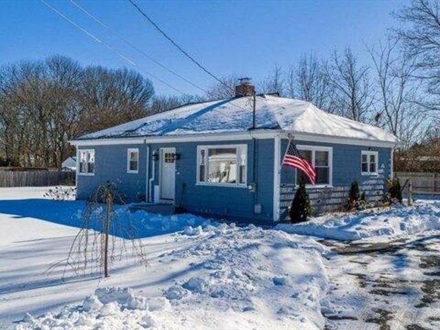 house with 3 bedroom, Acushnet MA ES105158422