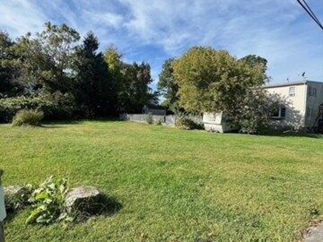 house with 3 bedroom, Acushnet MA ES105191893