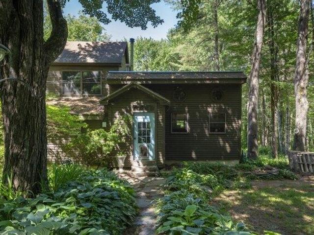 house with 3 bedroom, Acworth NH DS104234162