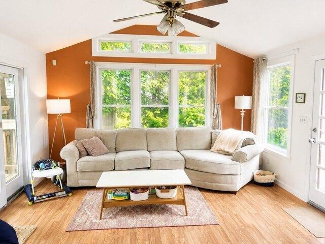 house with 3 bedroom, Abington MA DS103186070