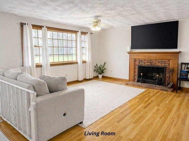 house with 3 bedroom, Abington MA ES102960184