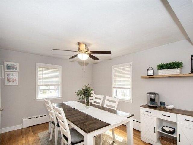 house with 3 bedroom, Abington MA ES103020620