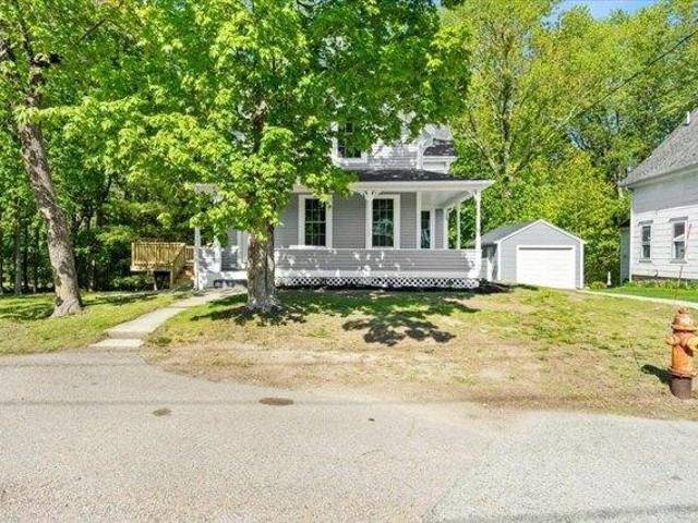 house with 3 bedroom, Abington MA ES104408997