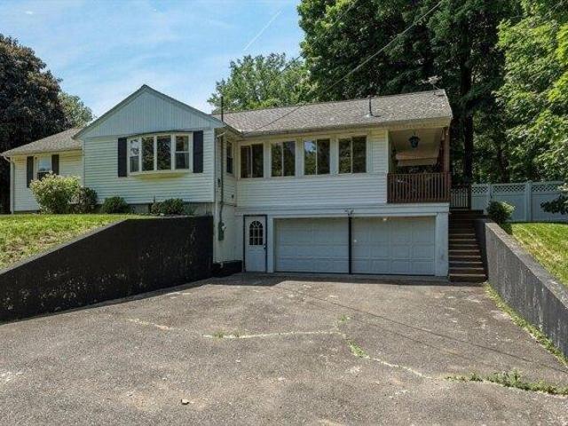 house with 3 bedroom, Agawam MA DS103435657