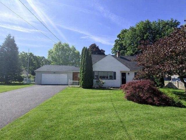 house with 3 bedroom, Agawam MA DS103441011