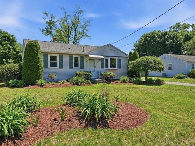 house with 3 bedroom, Agawam MA DS103495679