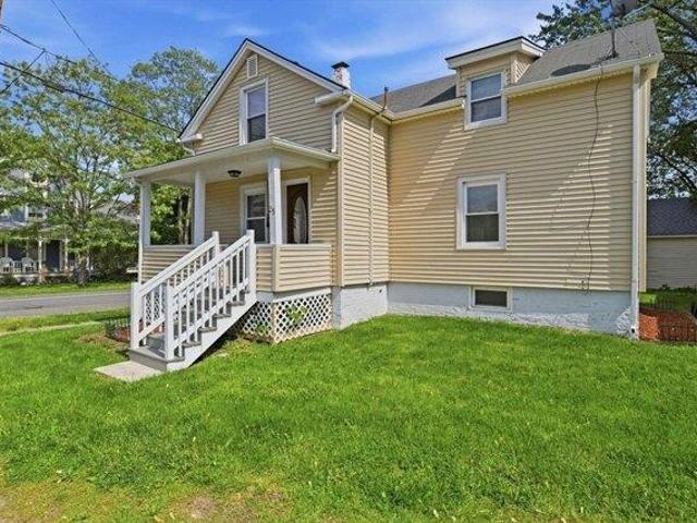 house with 3 bedroom, Agawam MA DS103069219
