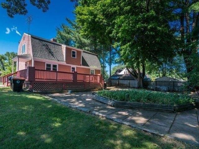house with 3 bedroom, Agawam MA DS104408834