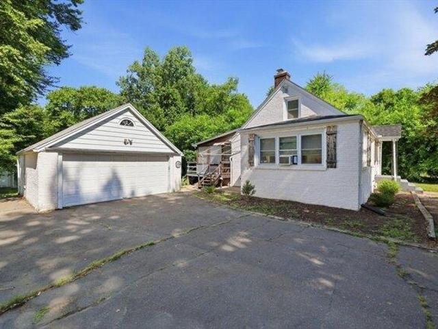 house with 3 bedroom, Agawam MA ES104571664