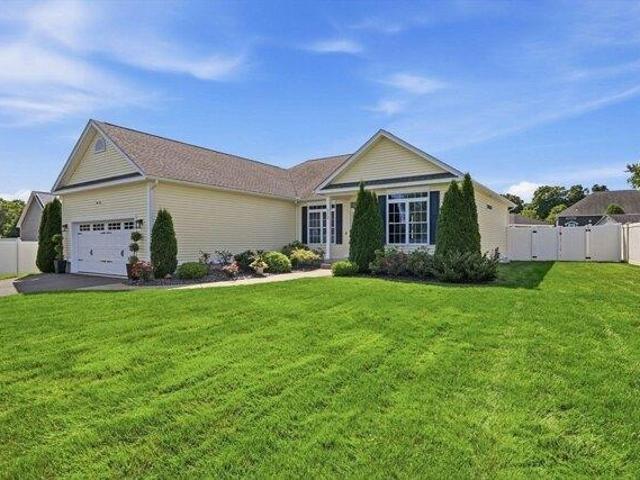 house with 3 bedroom, Agawam MA ES104812032