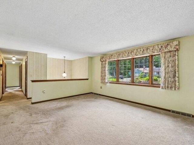 house with 3 bedroom, Agawam MA ES105203531
