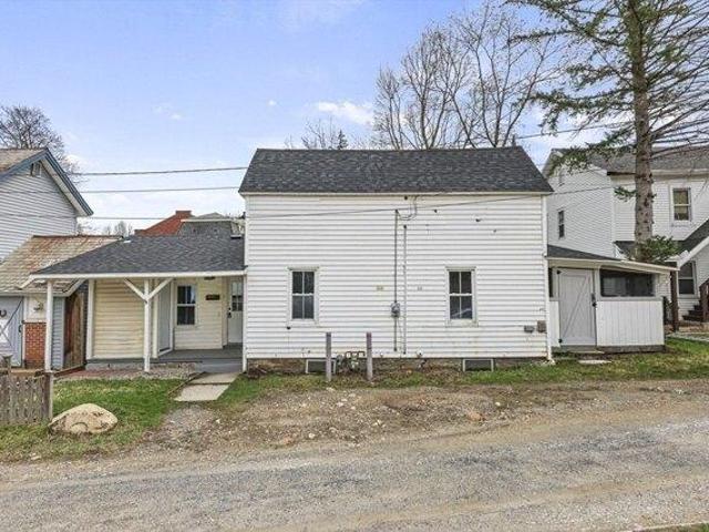 house with 3 bedroom, Adams MA DS102372715