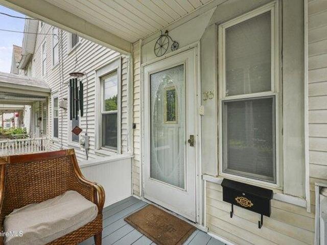house with 3 bedroom, Adams MA ES103664489