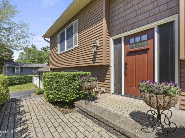 house with 3 bedroom, Adams MA ES104852154