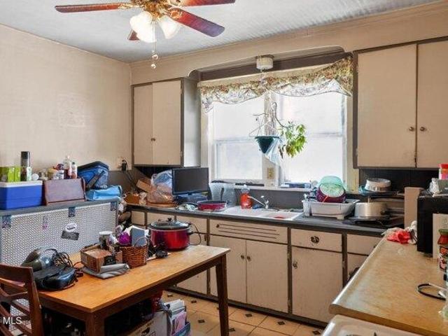 house with 3 bedroom, Albany NY ES103623818