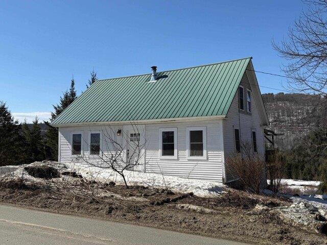 house with 3 bedroom, Albany VT ES103124517