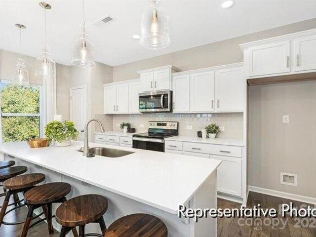 house with 3 bedroom, Albemarle NC ES103501169