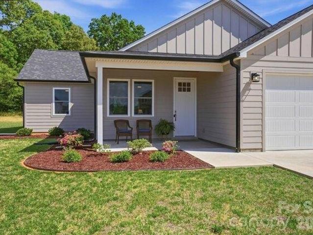 house with 3 bedroom, Albemarle NC ES103604405
