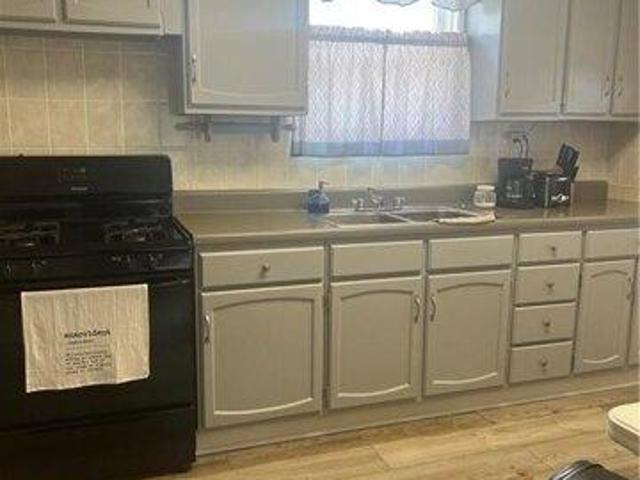 house with 3 bedroom, Aliquippa PA DS103623952