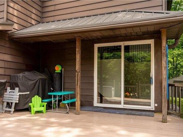 house with 3 bedroom, Aliquippa PA ES103621752