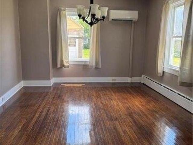 house with 3 bedroom, Aliquippa PA ES103623952
