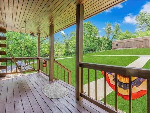 house with 3 bedroom, Aliquippa PA ES103626869