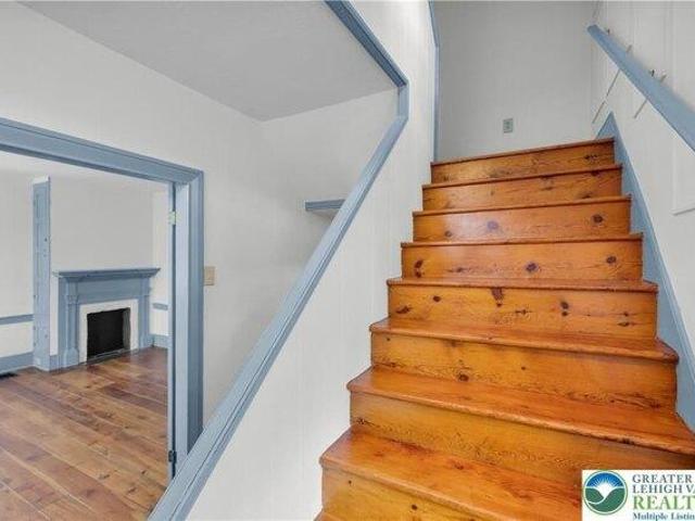 house with 3 bedroom, Allentown PA ES103602539