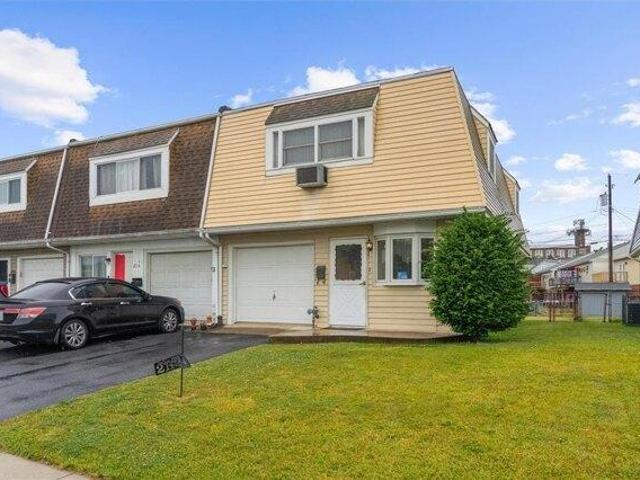 house with 3 bedroom, Allentown PA ES103603854