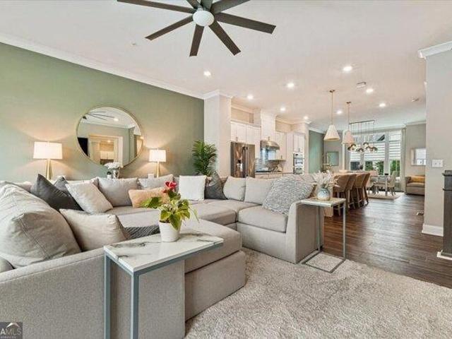 house with 3 bedroom, Alpharetta GA ES104900042