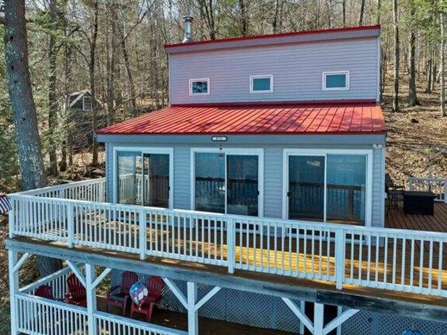 house with 3 bedroom, Alton NH DLS102560489