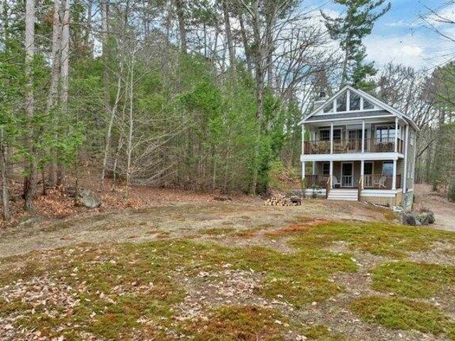 house with 3 bedroom, Alton NH DS103126721