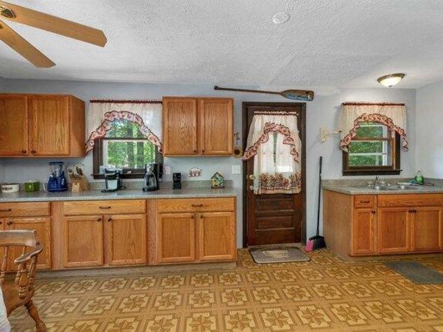 house with 3 bedroom, Alton NH DS103439251
