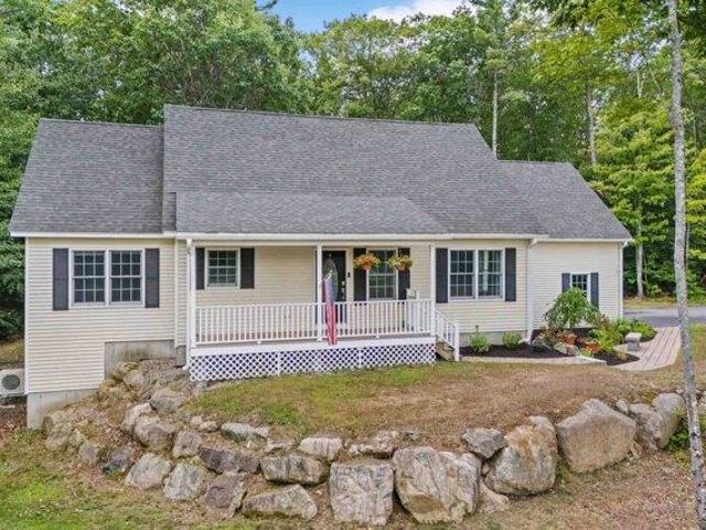 house with 3 bedroom, Alton NH ES103189196