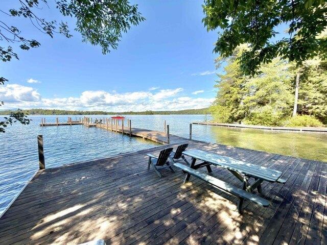 house with 3 bedroom, Alton NH ES105204406