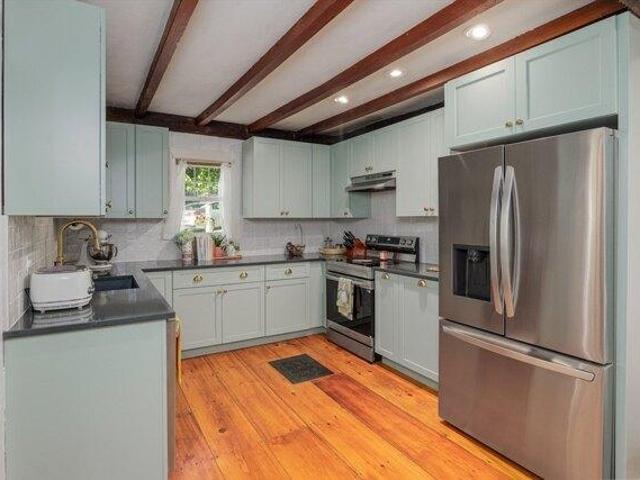 house with 3 bedroom, Amesbury MA ES103496390