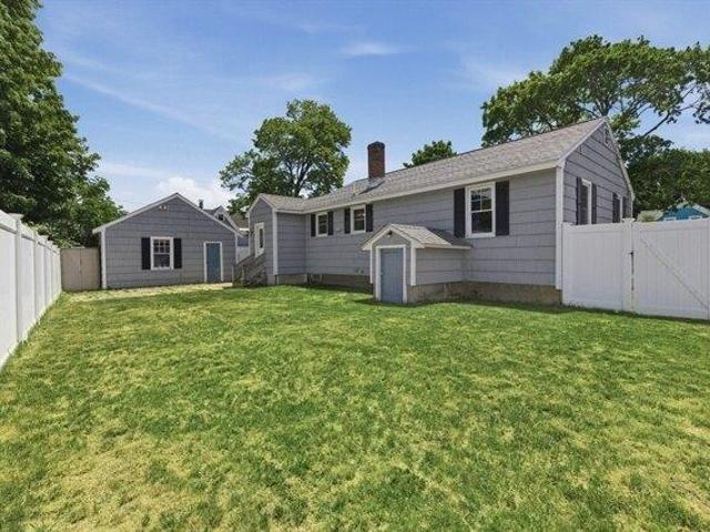 house with 3 bedroom, Amesbury MA ES103968478