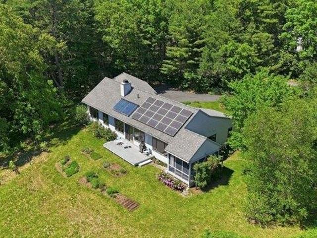 house with 3 bedroom, Amherst MA DS102959508